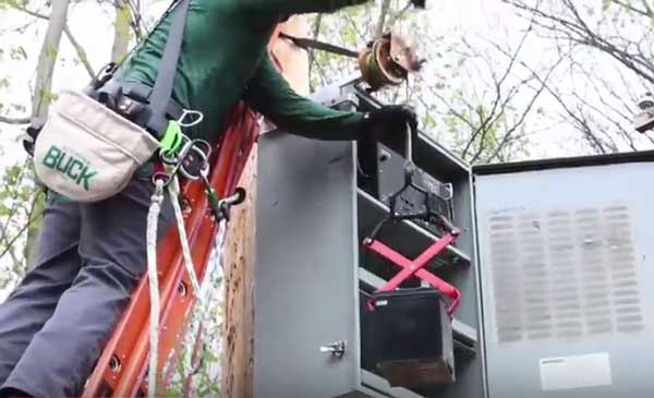 BUCK BATTERY HOIST™ COMPATIBLE WITH IMPACT WRENCH - 5100W/5100WQ1 ...