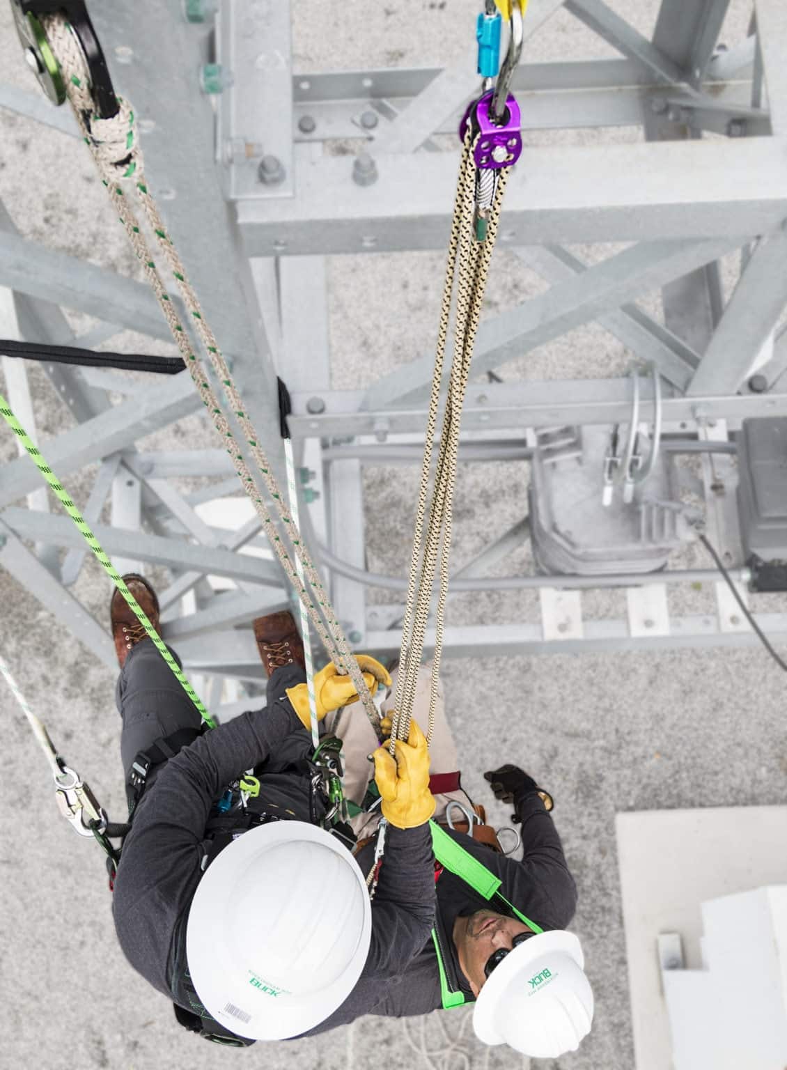 Lightweight Rescue System - 3816L - Buckingham Manufacturing Inc.